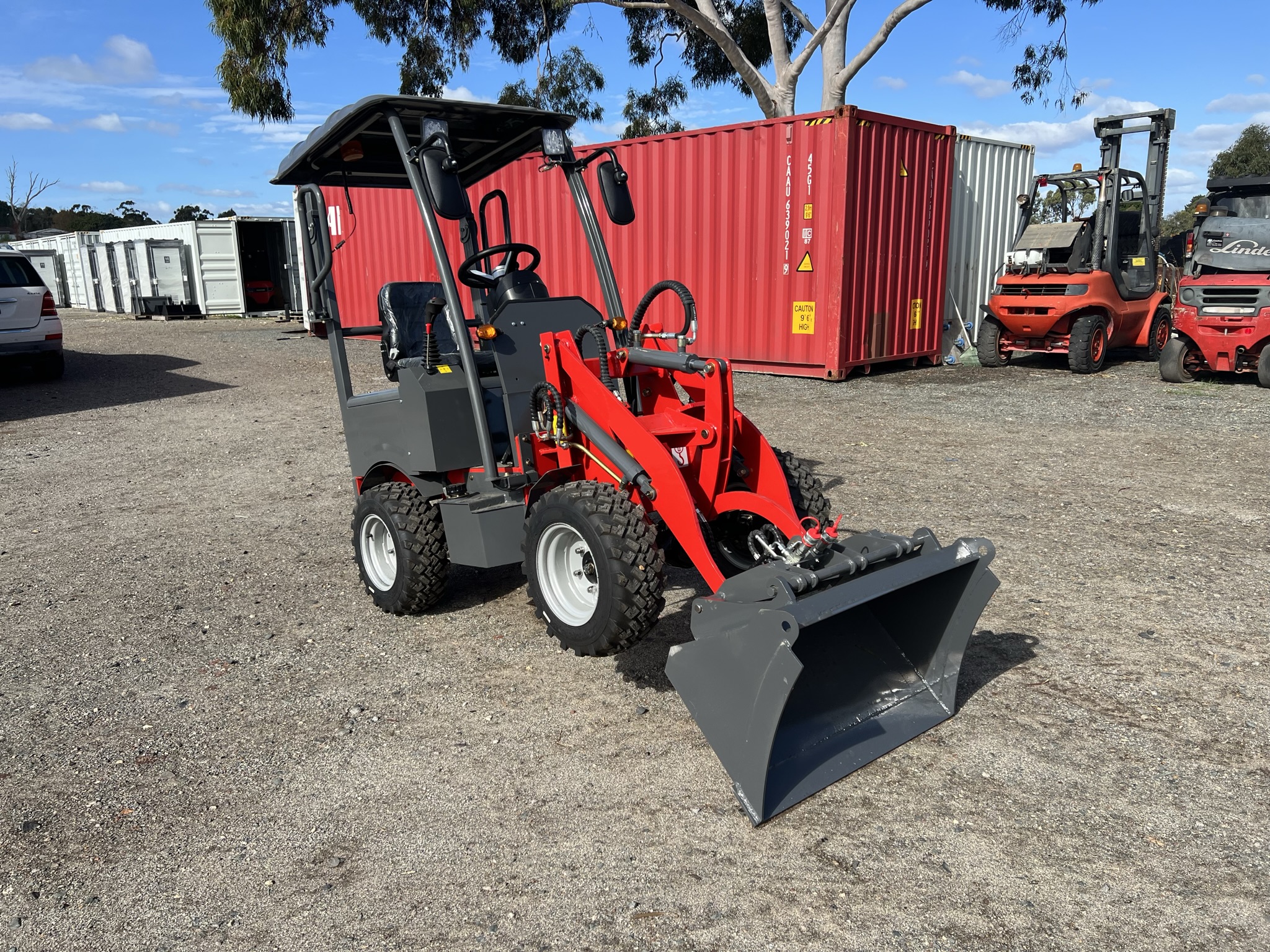 400KG Electric Mini Loader w/Quick Hitch - Perth Equipment Sales