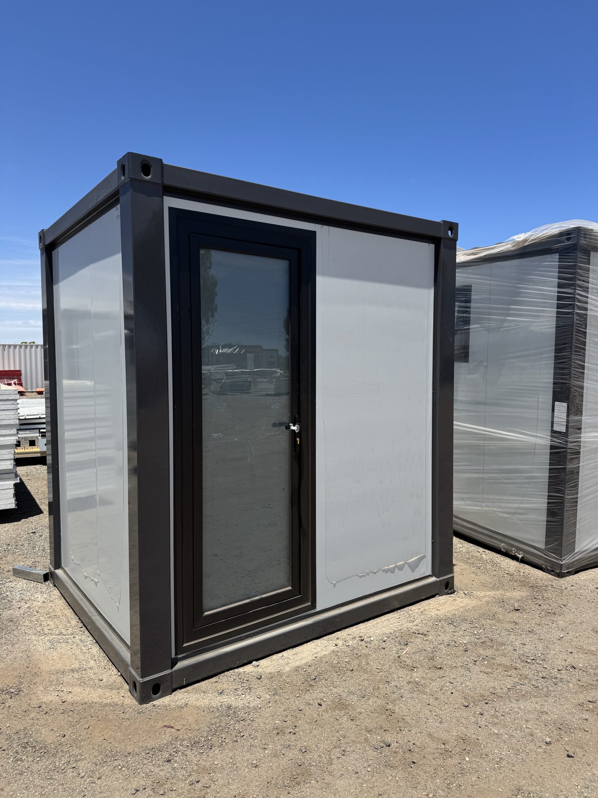 Deluxe Transportable Toilet and Shower Unit - Perth Equipment Sales